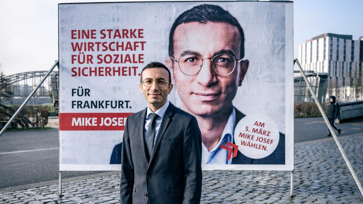 Oberbürgermeister-Kandidat Mike Josef stellt Wahlkampf-Kampagne vor ...